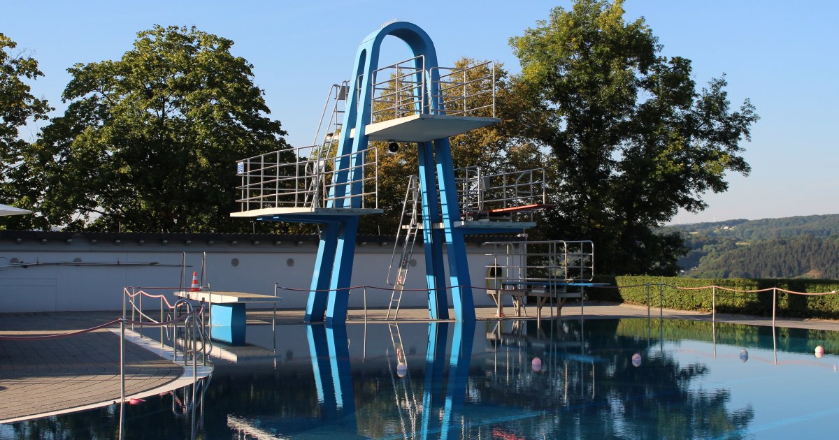 Lahnsteiner Freibad am 23. Juni 2024 nur eingeschränkt nutzbar | Stadt ...
